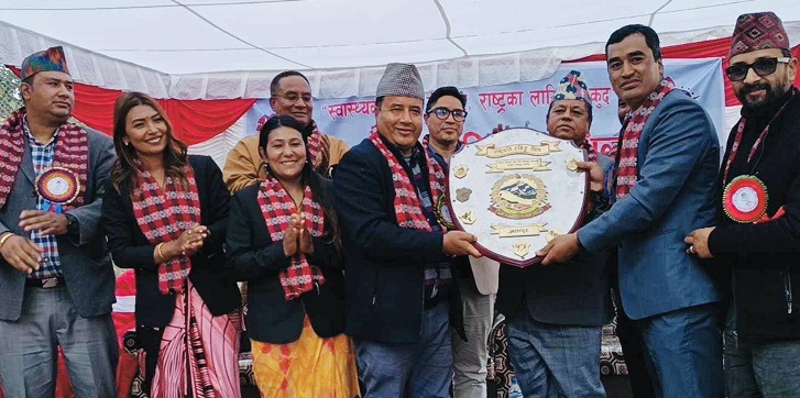 भक्तपुर नगरपालिकाले उचाल्यो जिल्लाब्यापी राष्ट्रपति रनिङ शिल्डको उपाधी — Bhaktapurpost.com